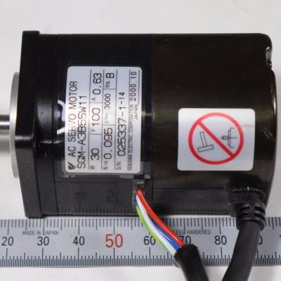 중국 SGM-A3B5SW11 새로운 원형, 30W, 100V, 0.63A, 0.095N.m, AC 서보 모터의 	야스카와. 판매용