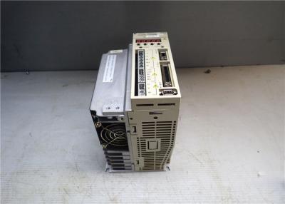 中国 Yaskawa電気SGDM-15ADAY85 Servopackのサーボ コントローラー ドライブ2.01HP/2kW 230VAC 販売のため