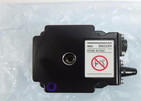 YASKAWA ENCODER Absolute 17 bit - UTSAE-B17CLE  Coupled with couplings for motor
