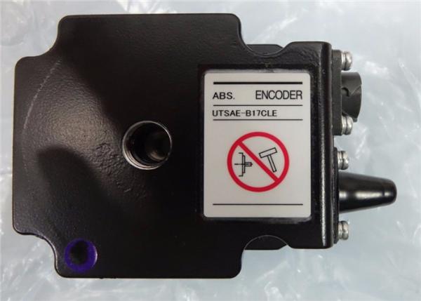 YASKAWA ENCODER Absolute 17 bit - UTSAE-B17CLE  Coupled with couplings for motor