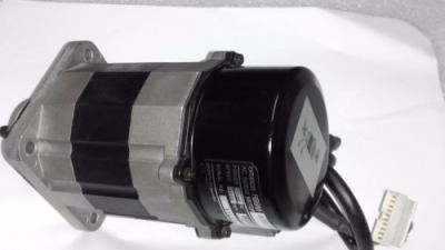 Chine Le moteur servo industriel OMRON R88M-GP10030H-Z 400-VAC a entré des modèles pour le type triphasé d'entrée à vendre