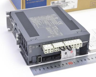 中国 三菱3段階1KW AC新しいサーボ アンプMR-J2S-100Aのサーボ モーター ドライブ 販売のため