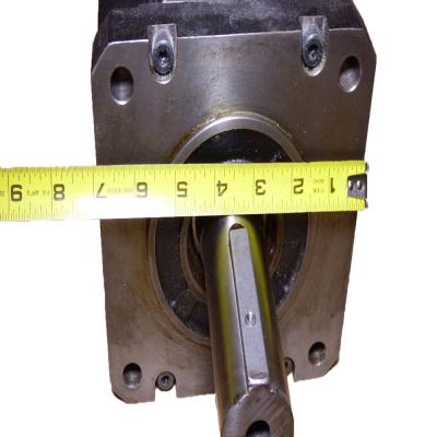 China El desacelerador de OMRON R88G-HPG50A055K0B para los servomotores cilíndricos 5kW repercute dentro del ratio 1/5 de la desaceleración de 3 minutos en venta