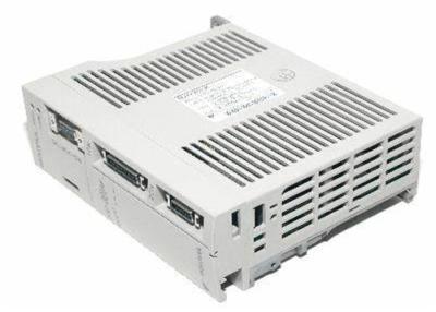 Chine Le paquet servo industriel d'entraînement servo électrique de Yaskawa a entré 1 phase 400W SGDE-04AS à vendre