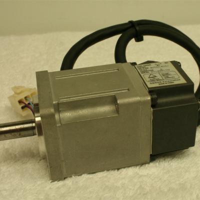 Cina Servomotore di CA di OMRON R88M-G10030T-BS2, con il codificatore 100W di ABS/INC, 200 VCA, con la chiave/con il freno, 3000rpm in vendita