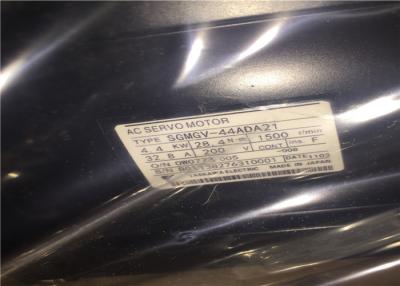 中国 真新しいYaskawa AC産業SGMGV-44ADA21 4400W 200V 3000RPM 販売のため