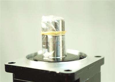 China YASKAWA industriële 0.318N.m AC SERVOmotor 200V 3000r/MIN sgmas-02aca4c-e Te koop