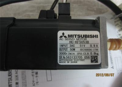 Cina Servomotore HC-KFS053B di CA di industriale di Mitsubishi 50W 51V 0.9A con la rottura NUOVA in azione in vendita