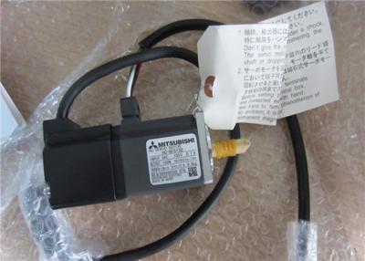 中国 在庫の新しい三菱100W産業ACサーボ モーターHC-KFS13D 3AC 105V 0.7A 販売のため