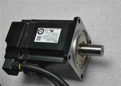 중국 1PC 새로운 고유 YASKAWA 2.6A 3000r/min AC 자동 귀환 제어 장치 모터 SGMAV-04ADA21 판매용