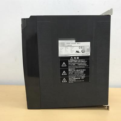 중국 R88D-KT30F OMRON AC Servodriver의 아날로그 입력/맥박 기차 입력, 삼상 400 VAC, 3kW 판매용