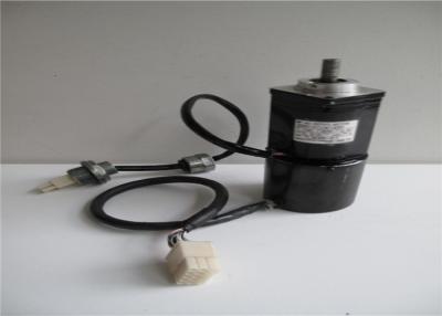 China MOTOR SERVO ELÉCTRICO servo industrial de MotorYASKAWA 0.87A 200V SGM-01UW12SP en venta