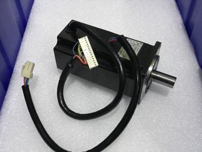 China MOTOR SERVO de Yaskawa 12 motor servo industrial de la garantía SGM-02AWSU13 3000r/min del mes en venta