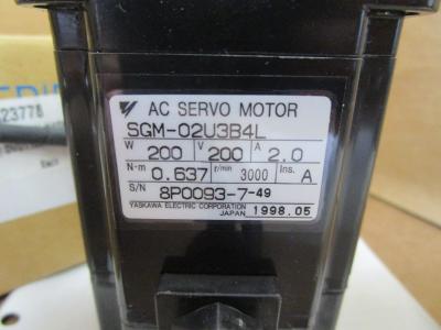 China Nuevo motor servo SGM-02U3B4L SGM02U3B4L 200W 200V 2 amperio 3000r/min de la CA de Yaskawa en venta