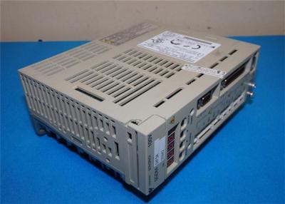 Chine La commande servo électrique industrielle Yaskawa 0.4KW a entré 50/60hz SERVOPACK SGDM-04FDA à vendre