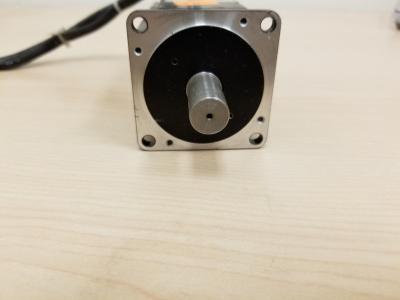 China Motor servo industrial nuevo y original 200V Japón SGM-04AW12 de la CA de Yaskawa en venta