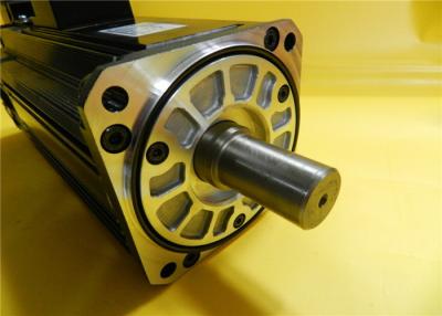 China MOTOR SERVO ELÉCTRICO industrial de 1pcs Yaskawa 2.5KW 3000rpm SGMSS-25ACA2C en venta