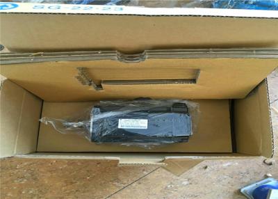 China SERVO MOTOR 750W 5.4A 2.39N.m da C.A. SGMAS-08ACA21 do Sigma II de YASKAWA SGMAH à venda