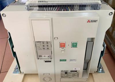 日本三菱3P空気遮断器AE5000-SW 130KAは新しいタイプ低電圧AX10を修理しました
