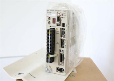 中国 Yaskawa 200Wは1pHサーボ ドライブ50/60HZ SGDS-02A75A自由なShipiingを入れました 販売のため