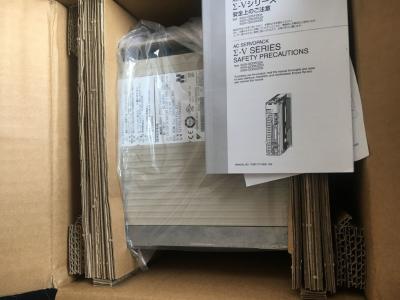China Nueva original SERVA INDUSTRIAL 0RPM*NIB del CONDUCTOR YASKAWA SGDH-08AE-S 750W los 0N/M en venta