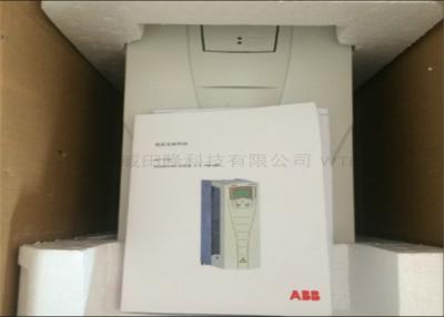 中国 72A 48-63 Hz ACS800-01-0040-3+P901 ABB ACS800の一般目的シリーズは可変的な頻度インバーターを運転します 販売のため