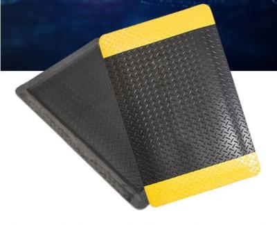 China Anti Fatigue Pvc ESD Polyurethane Floor Mat 600*900mm for sale