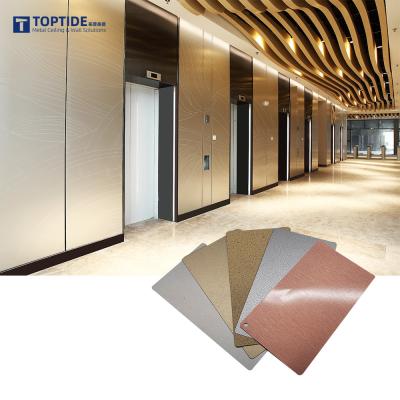 Cina Pannello di rivestimento in alluminio rivestito in PVDF con finitura superficiale liscia in vendita
