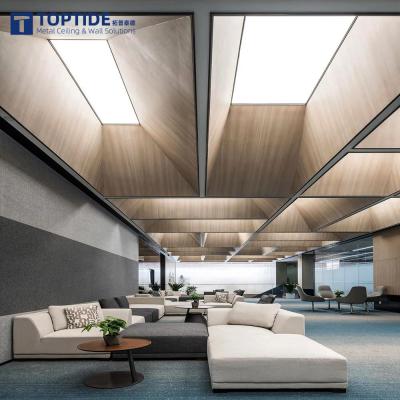 Cina Arricchisci il tuo spazio con una tavola da soffitto decorativa bianca e duratura in vendita