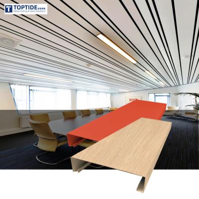 Cina soffitto metallico lineare bianco rivestito in polvere con caratteristiche antincendio e antimuffa in vendita