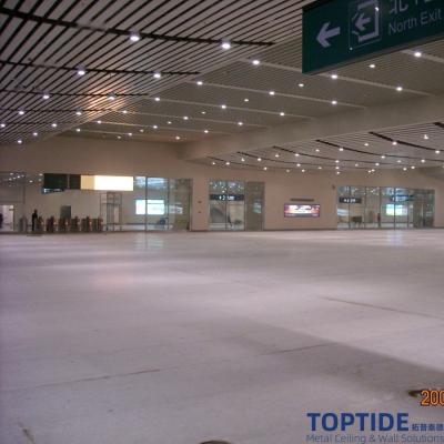China A pressão direita da cor da borda 1.2mm RAL no teto telha decorativo à venda