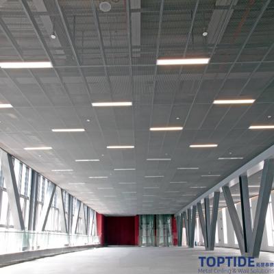 Cina Idea resistente di progettazione del soffitto delle maglie 2 x 2 del filo di acciaio di Pan Drop Ceiling Tiles Black del metallo dell'umidità in vendita