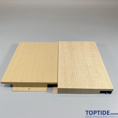 China Decoratief Aluminium/Staal Houten Plafondcomité Akoestisch Opgeschort Metaal Vals Plafond voor Luchthaven Te koop