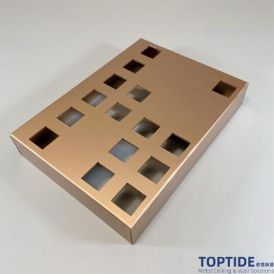 Cina Rivestimento murale di alluminio dello strato del ctc Champagne 3.5mm con i fori quadrati in vendita