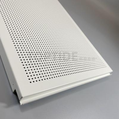 China Brand - het Plafondcomités van het vertragers Geluiddichte Valse Opgeschorte Geperforeerde Aluminium Te koop