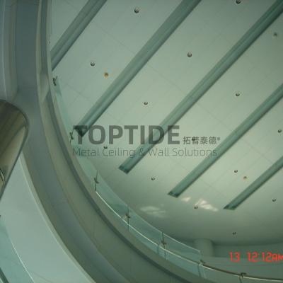 Cina I multi sistemi del soffitto di forma di dimensione impermeabilizzano i pannelli per soffitti sospesi integrati di alluminio del metallo in vendita