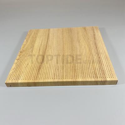 Cina Legno d'attaccatura corridoio di alluminio/di alluminio che sembra le mattonelle decorative sospese del soffitto del metallo in vendita