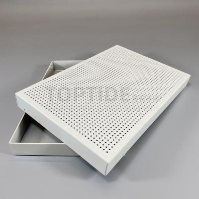 Cina Clip acustica di schiocco nel sistema del soffitto con le mattonelle impermeabili diritte rotonde del soffitto di goccia in vendita
