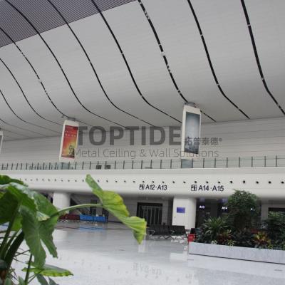 Cina La S su ordine modella la striscia che di alluminio il metallo perforato i pannelli di riduzione di rumore del controsoffitto in vendita