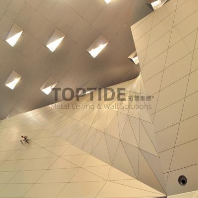 Cina mattonelle quadrate del soffitto del metallo del bordo di alluminio della parete di 60x60cm in vendita