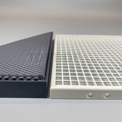 中国 拡大された軽量は鋼線の金属の網の低下の天井のタイルに電流を通した 販売のため