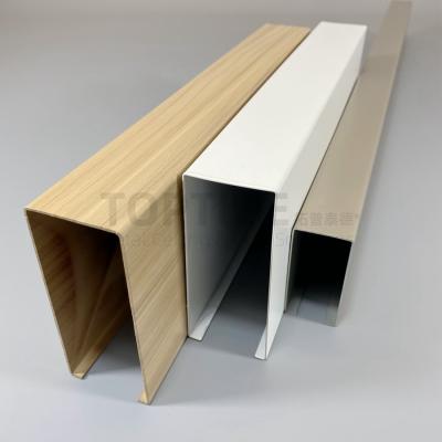 Cina Rivestimento decorativo della parete del pannello del metallo curvo striscia lineare di alluminio dei materiali da costruzione in vendita