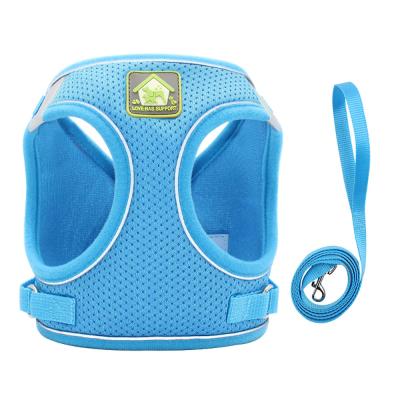 China No Pull Quick Release Adjustable Pet Dog Harness Vest And Leash Set Trending Products 2021 New Arrivals for sale