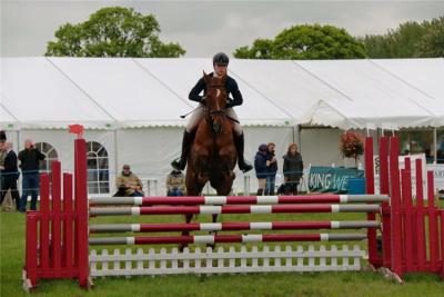 Cina Evento bianco permanente del cavallo del tessuto del PVC della tenda di guida delle arene di Specical di evento dei semi equestri della tenda 20x100 in vendita
