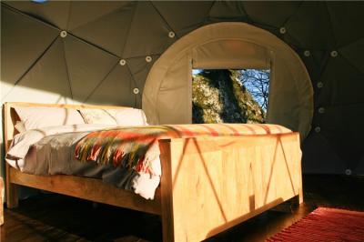 Cina Copertura trasparente bianca di dimensione di Eco della tenda della cupola di Glamping della località di soggiorno del campo su ordinazione amichevole della Camera in vendita