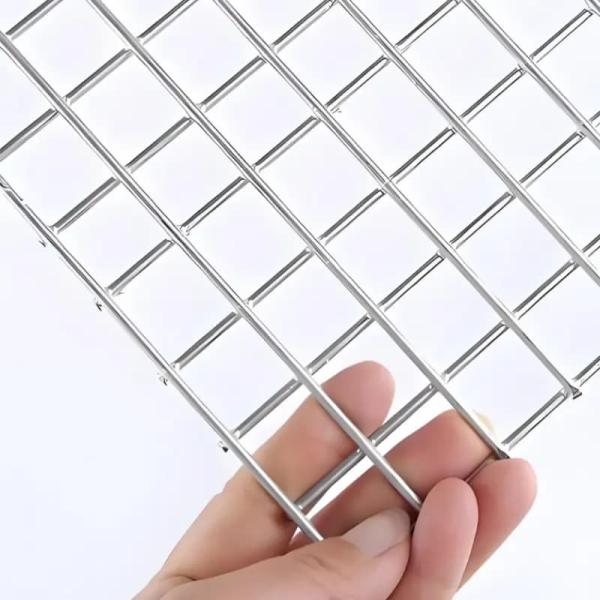 Quality 4x4 Inch 8 Gauge 304 Stainless Steel Welded Mesh Sheets for Machine Guard for sale
