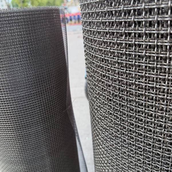 Quality SS Aggregate Screen Crimped Woven Wire Mesh High Open Area Anti Blinding Design for sale