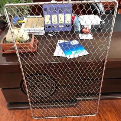 China Weatherproof Wire Rope Mesh With UV Stable Long Life Ss Rope Mesh for sale
