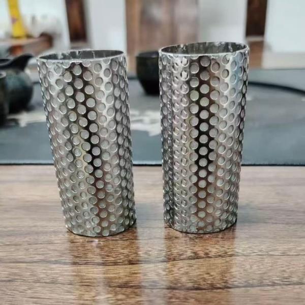 Quality Custom Smooth Cylinder Stainless Steel Filter For Liquid Filtration for sale