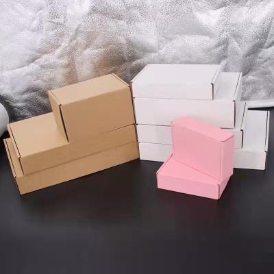 Cina cartone per la spedizione mailer scatola di carta di dimensioni personalizzate scatola di spedizione eco-friendly per cosmetici e-commerce in vendita